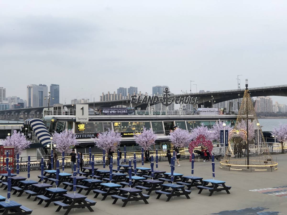 Han River Cruise (Day & Night) Ticket - Trazy, Korea's #1 Travel Guide